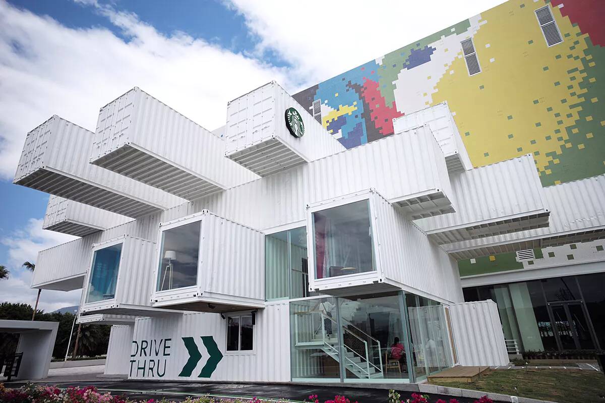 New Starbucks Store in Taiwan is Made of 29 Shipping Containers ...