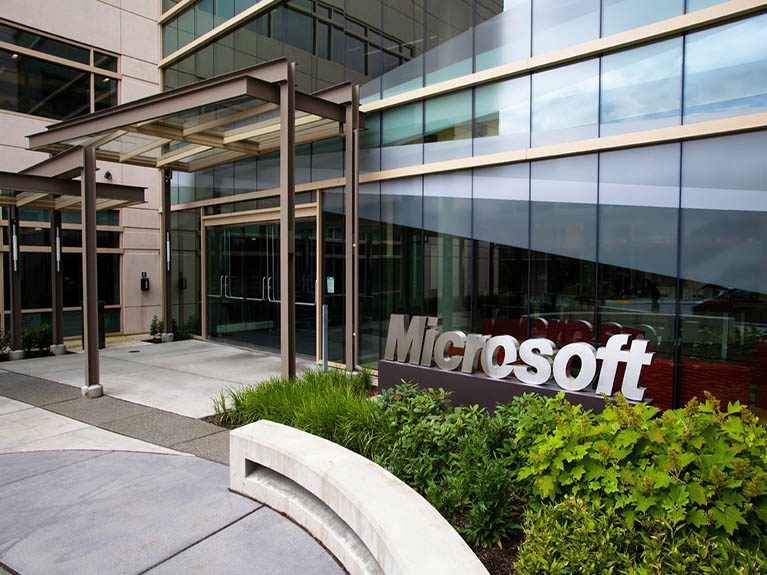 Microsoft will phase-out mall kiosks | Retail & Leisure International