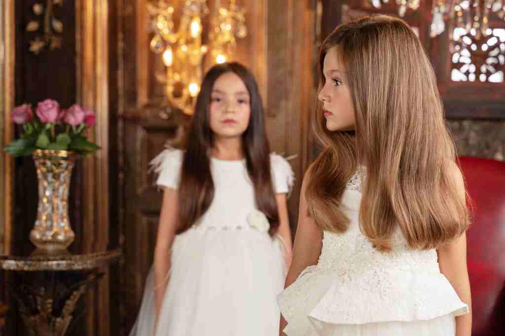 Quinn Harper Dresses Up For The Occasion On The King’s Road