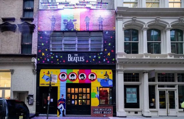 The Beatles Opening Pop-up Store In New York - Retail & Leisure ...