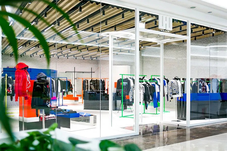 BurJuman Centre has unveiled a brand new fashion walkway | Retail ...