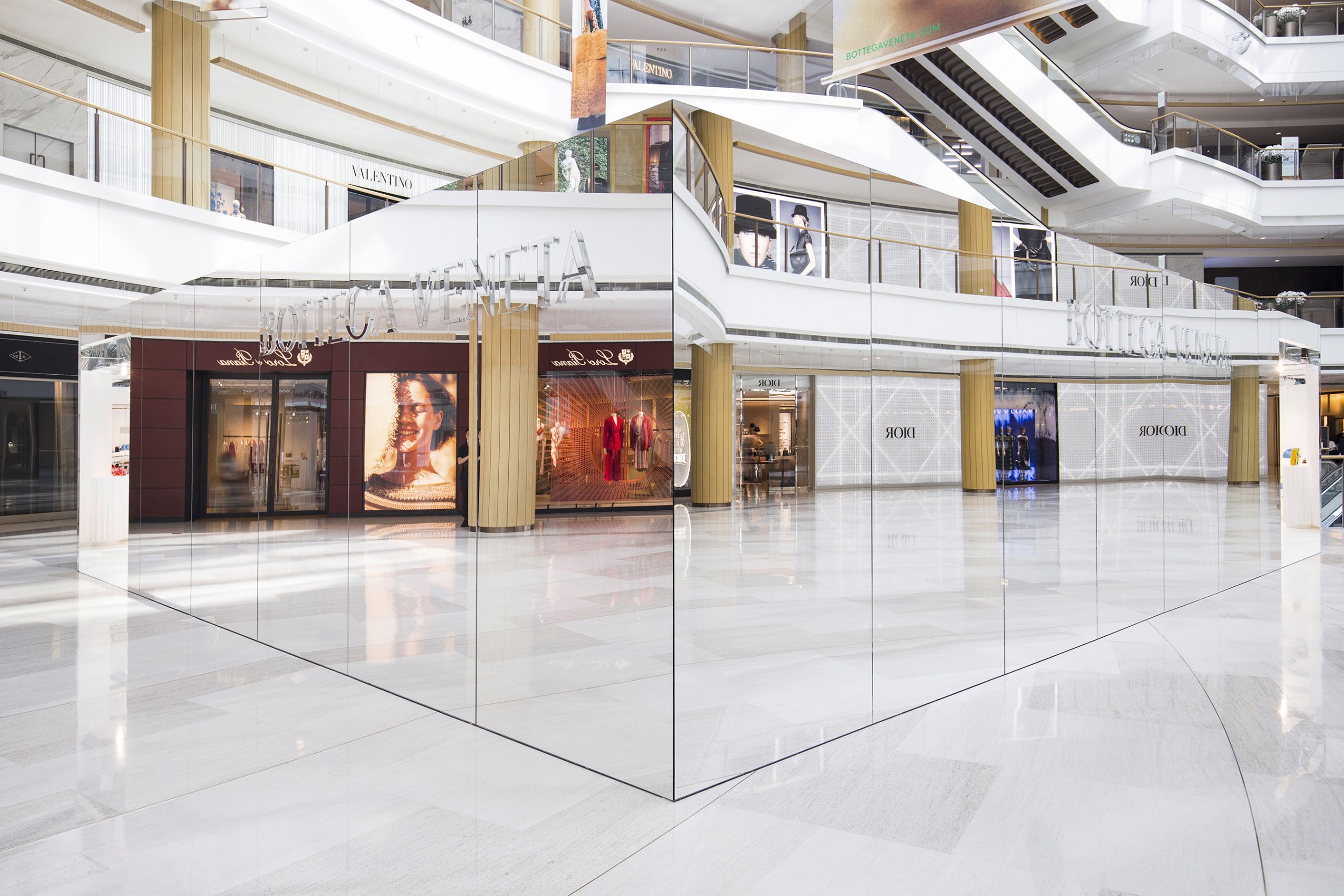 Pop-up dubbed ‘invisible store’ opens in Shanghai | Retail & Leisure ...
