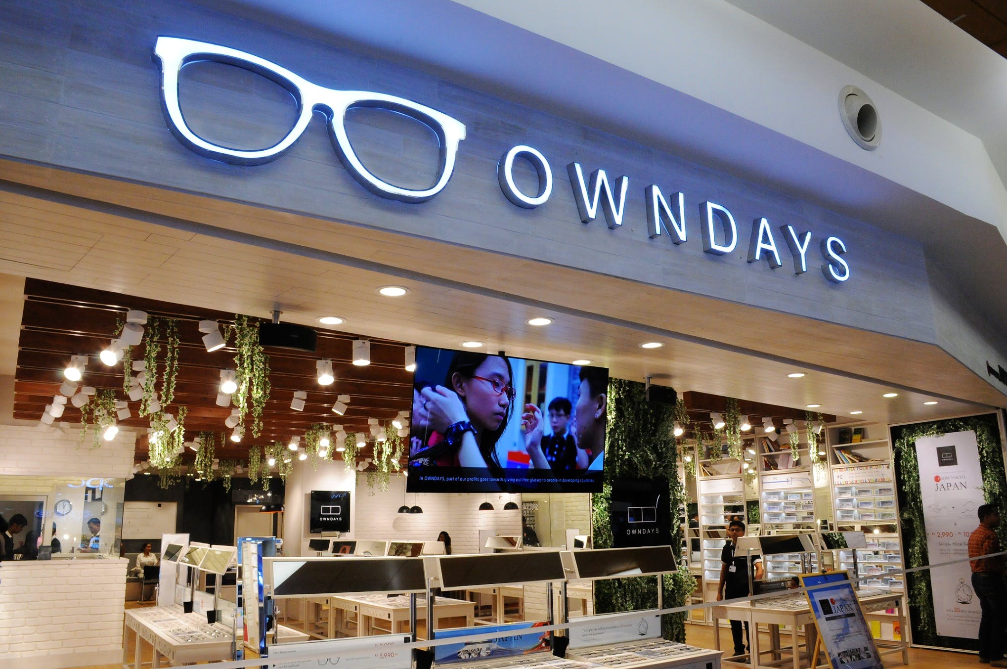 Owndays Opens Bangalore Store - Retail & Leisure International
