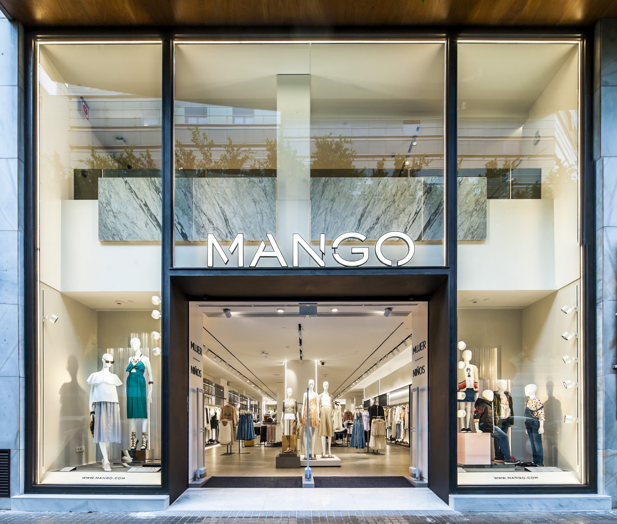 Mango Debuts New Store Design in Düsseldorf - Retail & Leisure ...