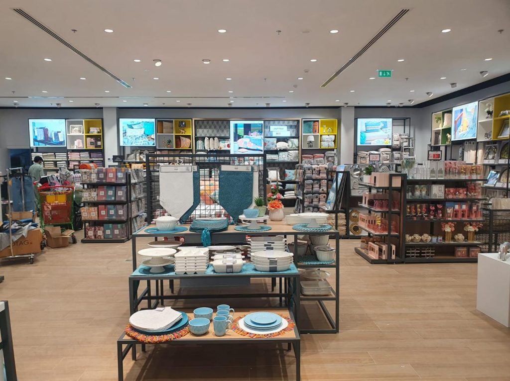 REDTAG Launches Latest Retail Outlet | Retail & Leisure International