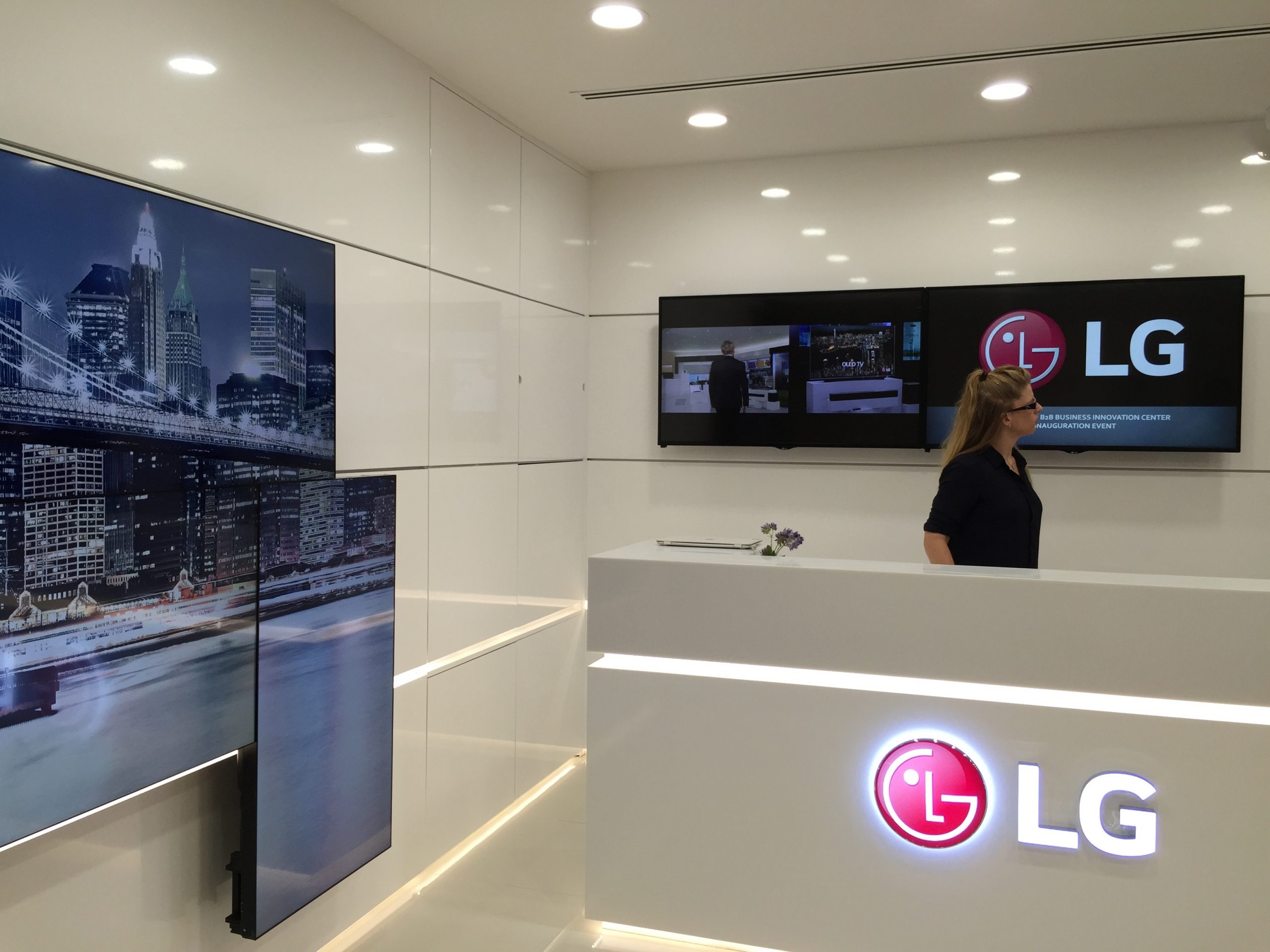 LG Opens New B2B Showroom in Ras Al Khaimah | Retail & Leisure ...