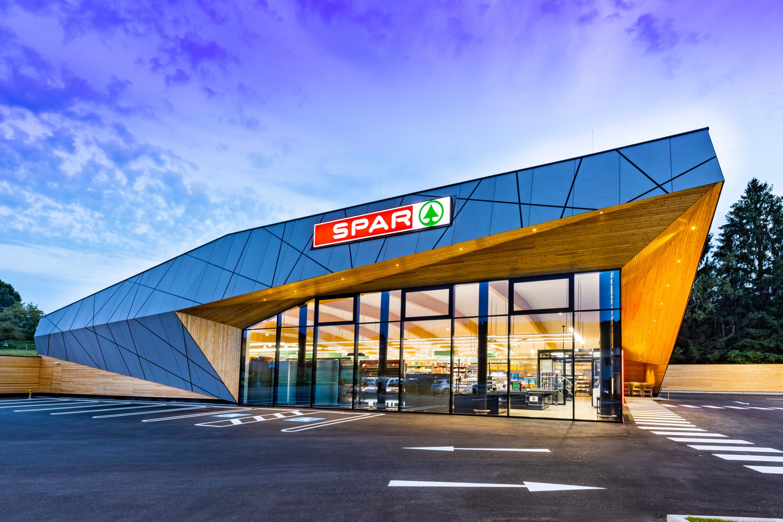 SPAR Reports Global Growth - Retail & Leisure International