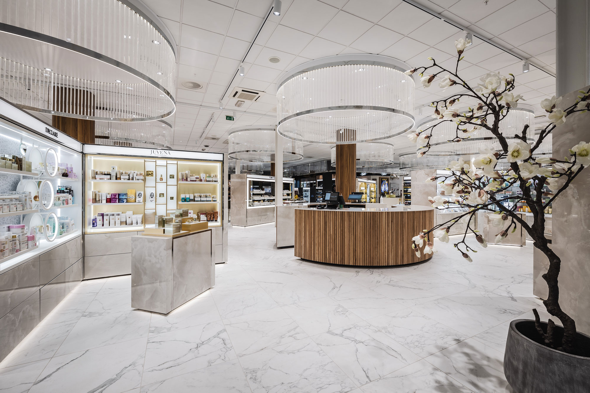 Steen & Strøm Completes Major Redevelopment - Retail & Leisure ...