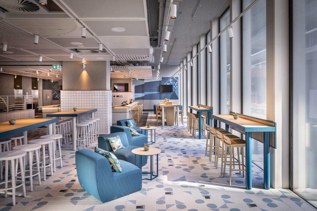 New Zealand’s Tallest Hotel Development Opens the Doors to Holiday Inn ...