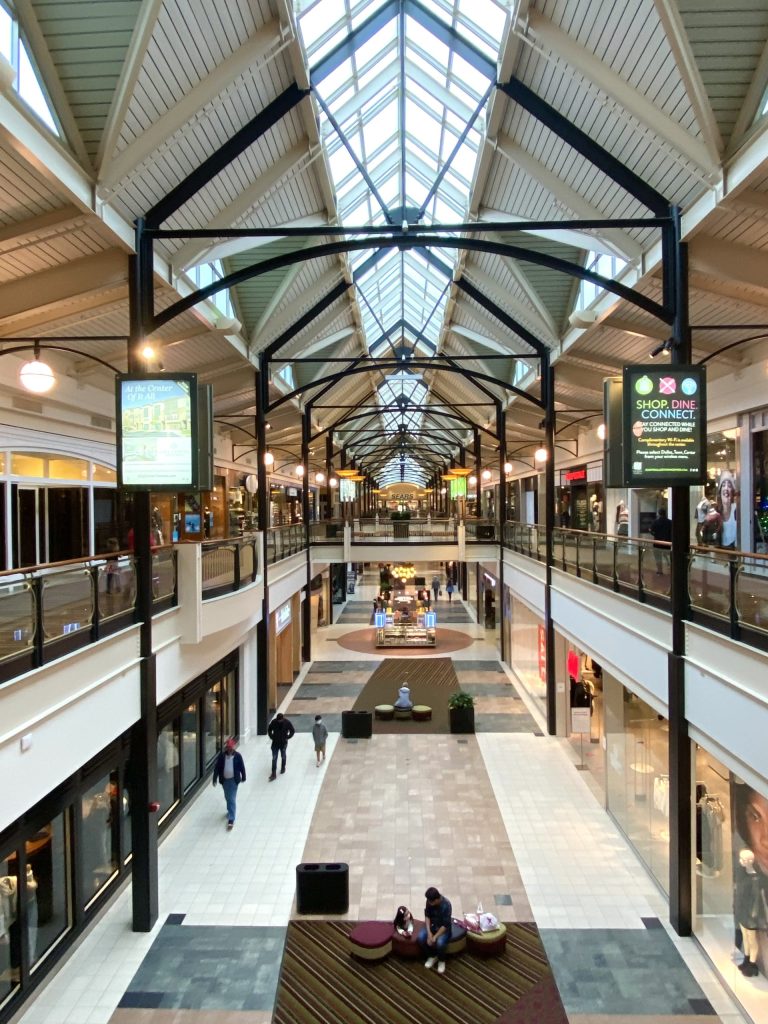Dulles Town Center Inaugurates New Tenants - Retail & Leisure International