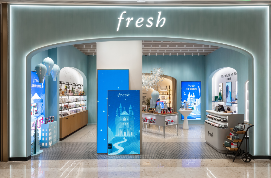 New Travel Store Opens At Xinhaigang - Retail & Leisure International