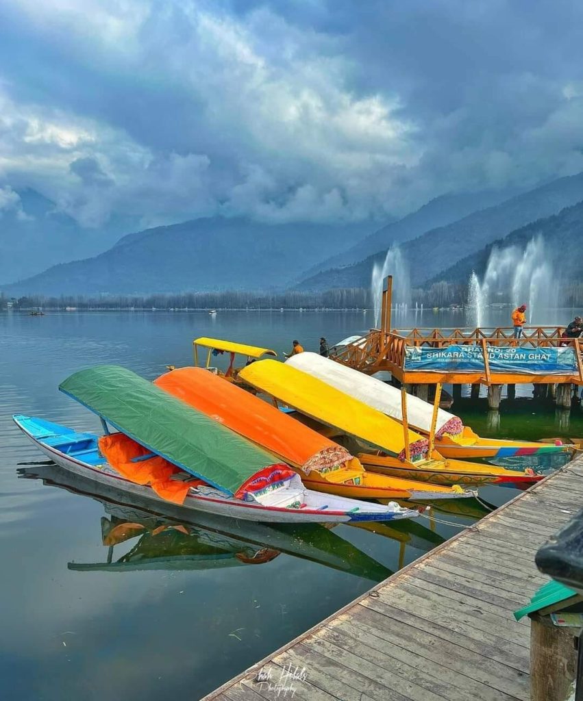 Amazon Launches Floating Store | Retail & Leisure International