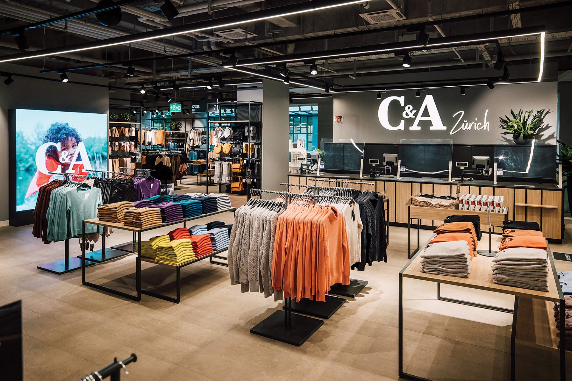 C&A | Retail & Leisure International