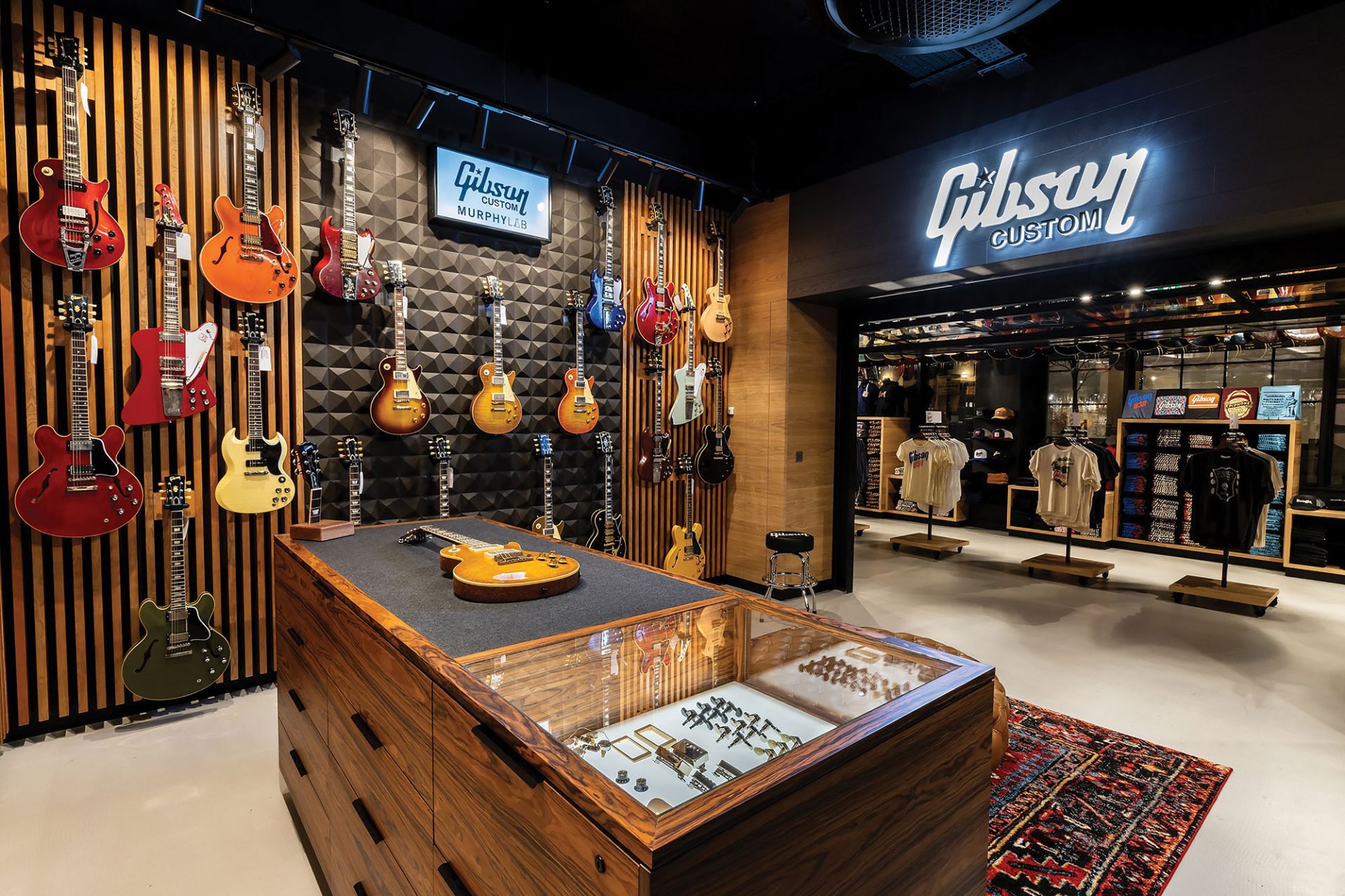 Gibson | Retail & Leisure International
