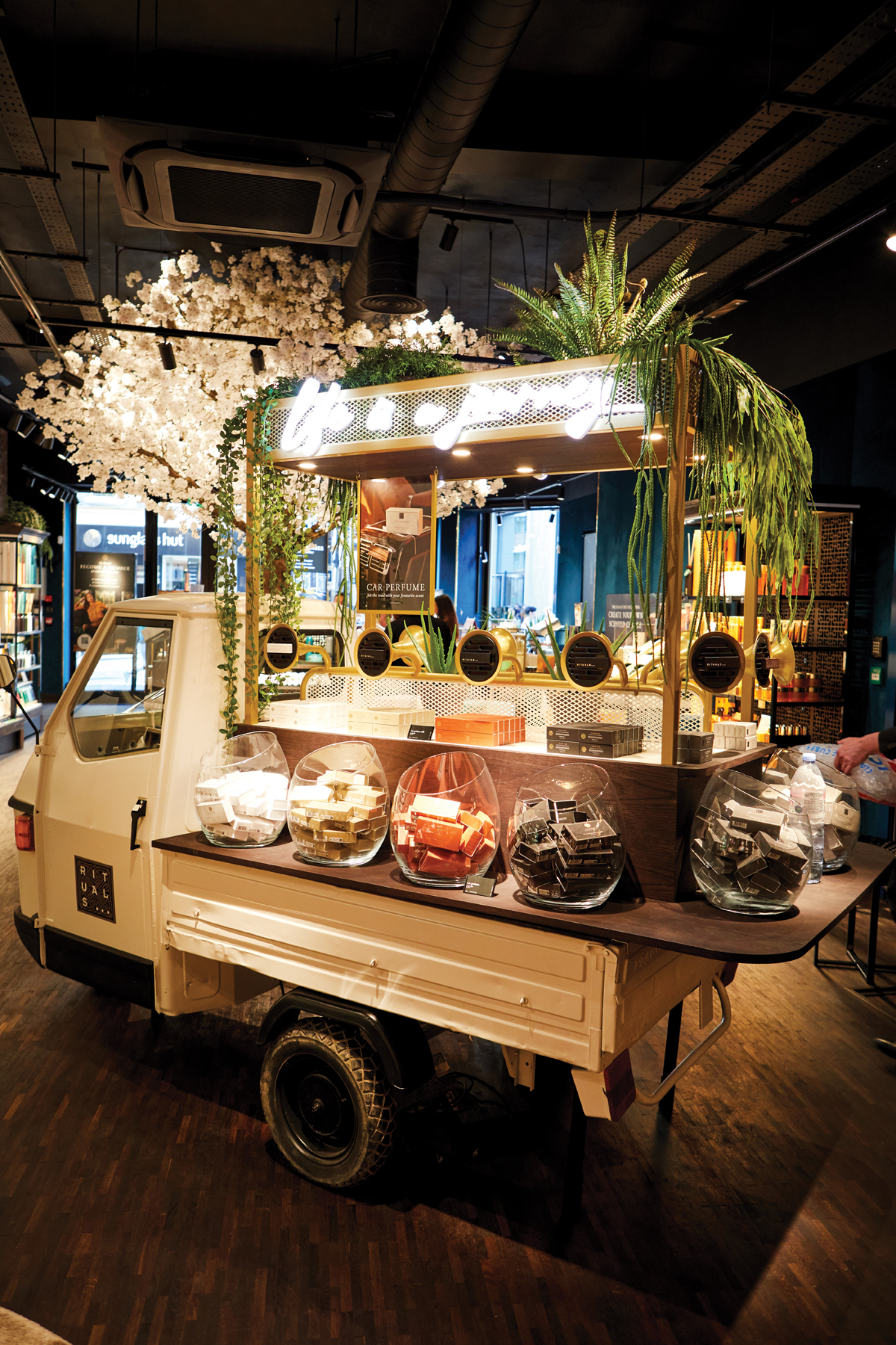 JULY/AUGUST 2024 – Rituals Cosmetics | Retail & Leisure International