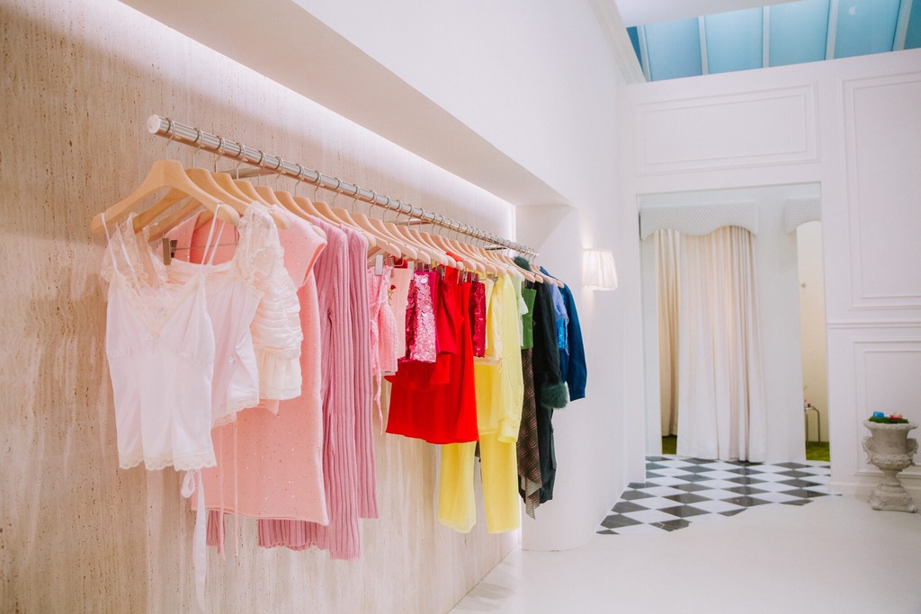 Guizio Unveils Flagship Site | Retail & Leisure International