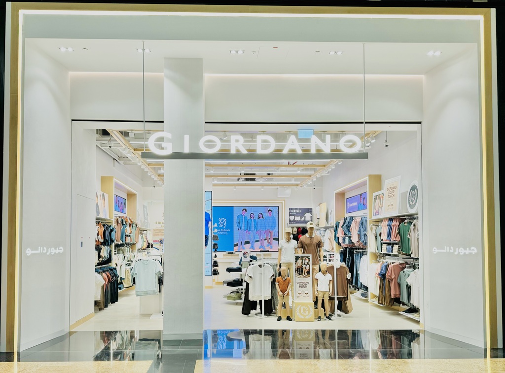 Giordano Unveil Renovated Store Of The Future - Retail & Leisure International