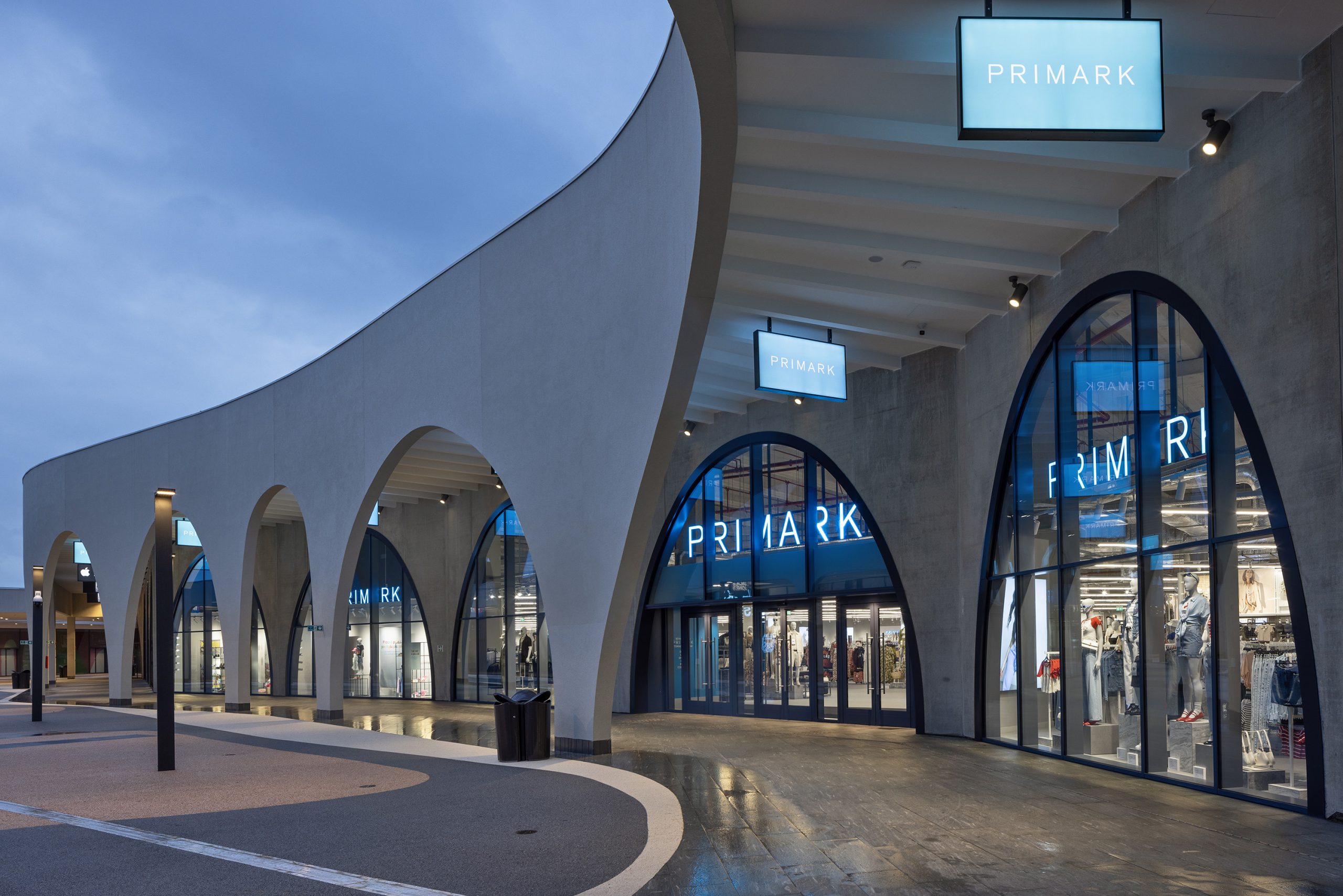 Primark Continues To Grow In Italy - Retail & Leisure International
